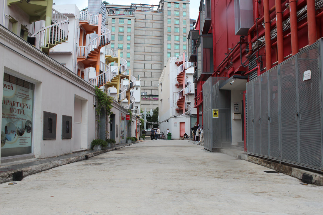 THE LOCATION – RESURRACK